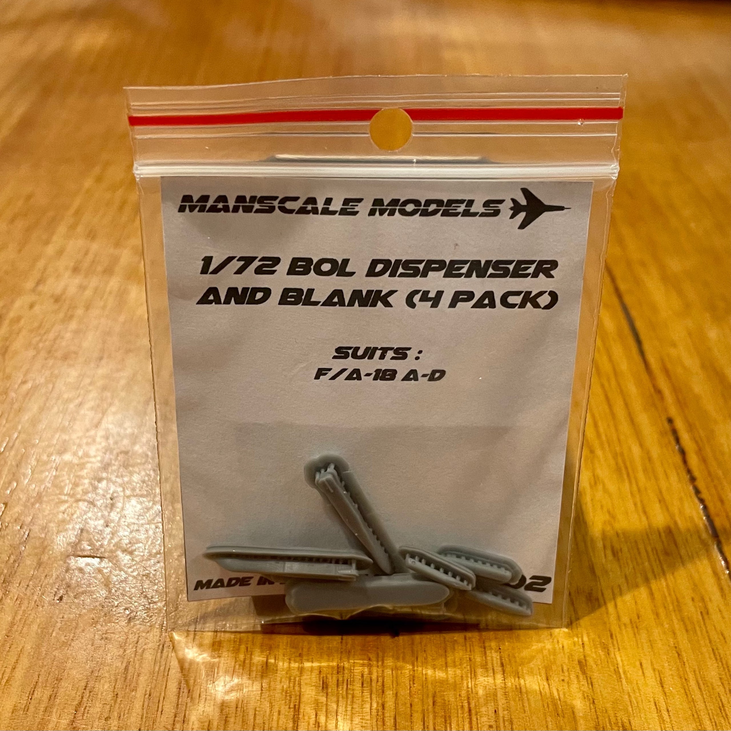 1/72 BOL Dispenser and Blank (4 Pack) | Manscale Models