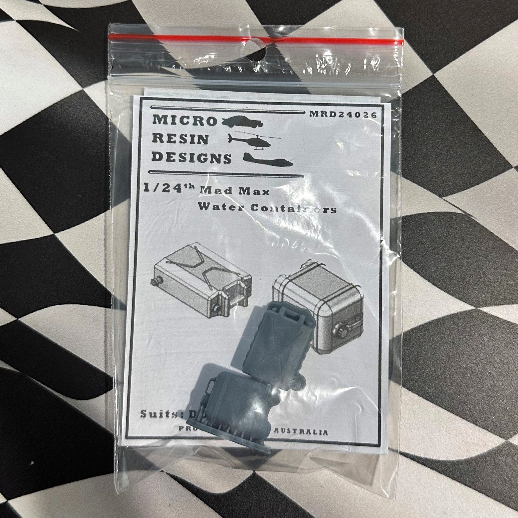 1/24 Mad Max Water Containers | Manscale Models